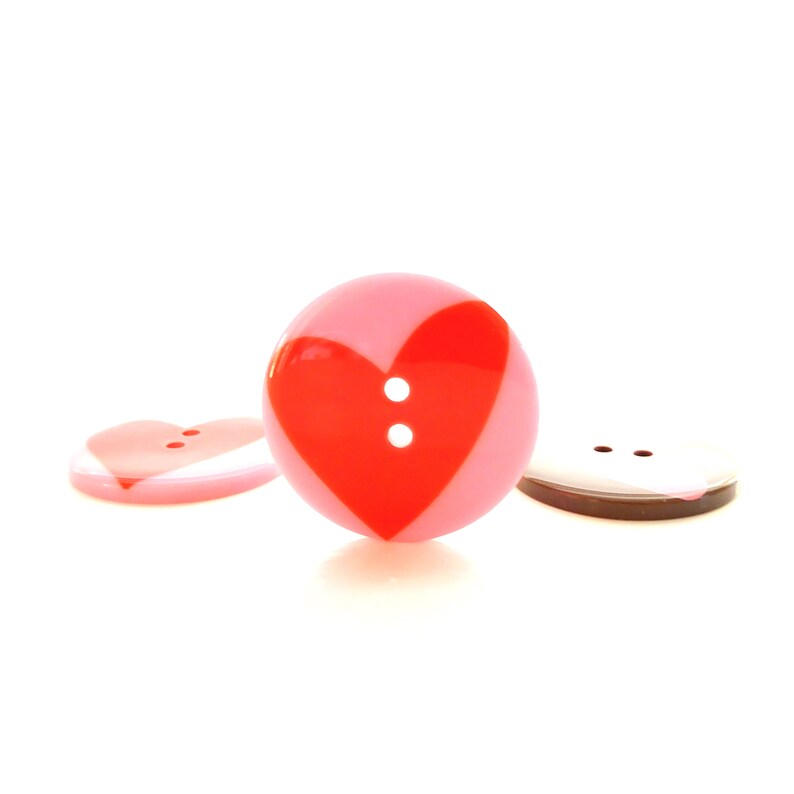 Large Heart Buttons by Flair/ Novelty Valentine's Day - Etsy