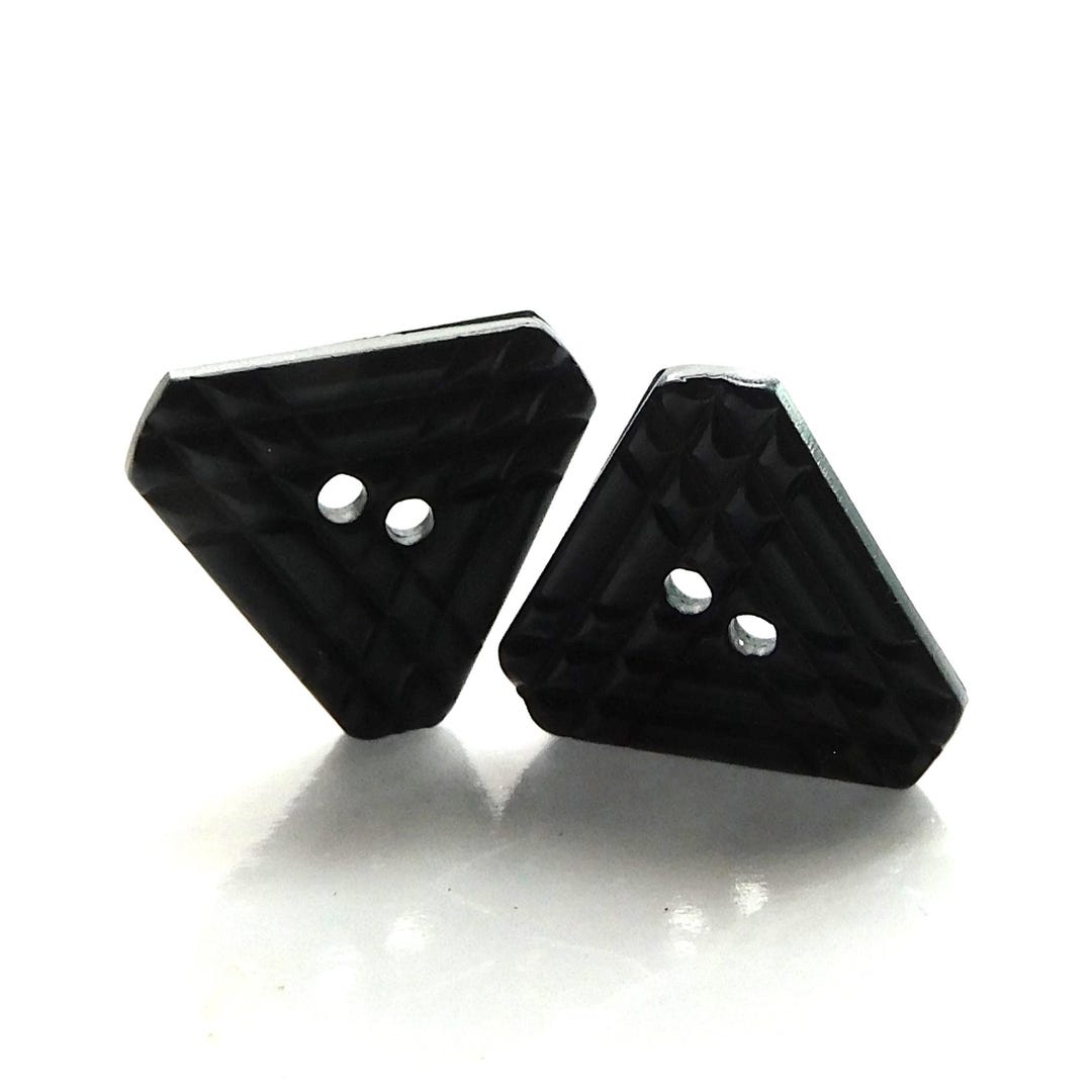 Dark Green Triangle Buttons by Dill / Garment Sew Through ...