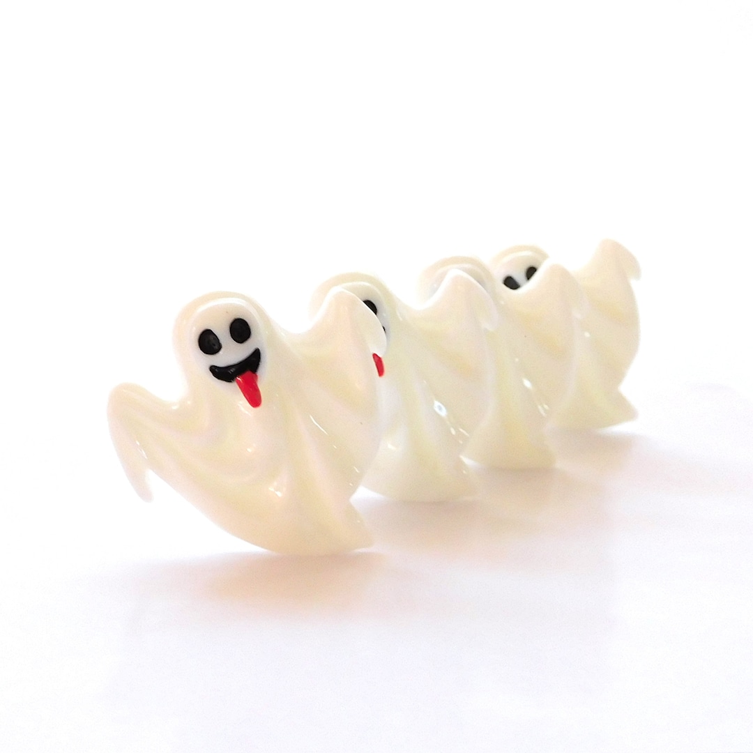 Tongue Out Ghost Flat Back Embellishments: Spooky Halloween Decorations ...