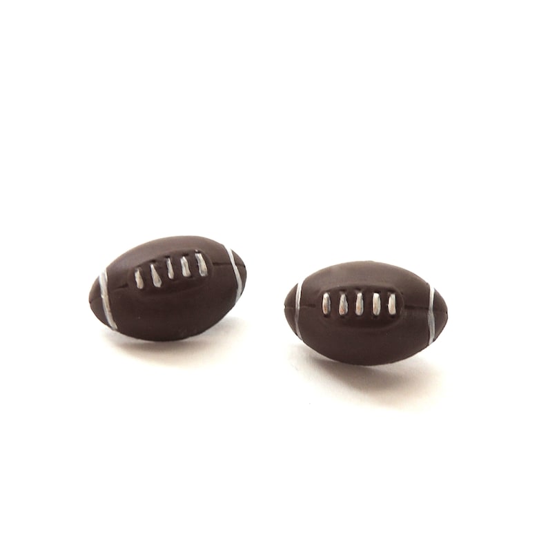 Large Football Buttons by Flair Originals: Novelty Sports ...