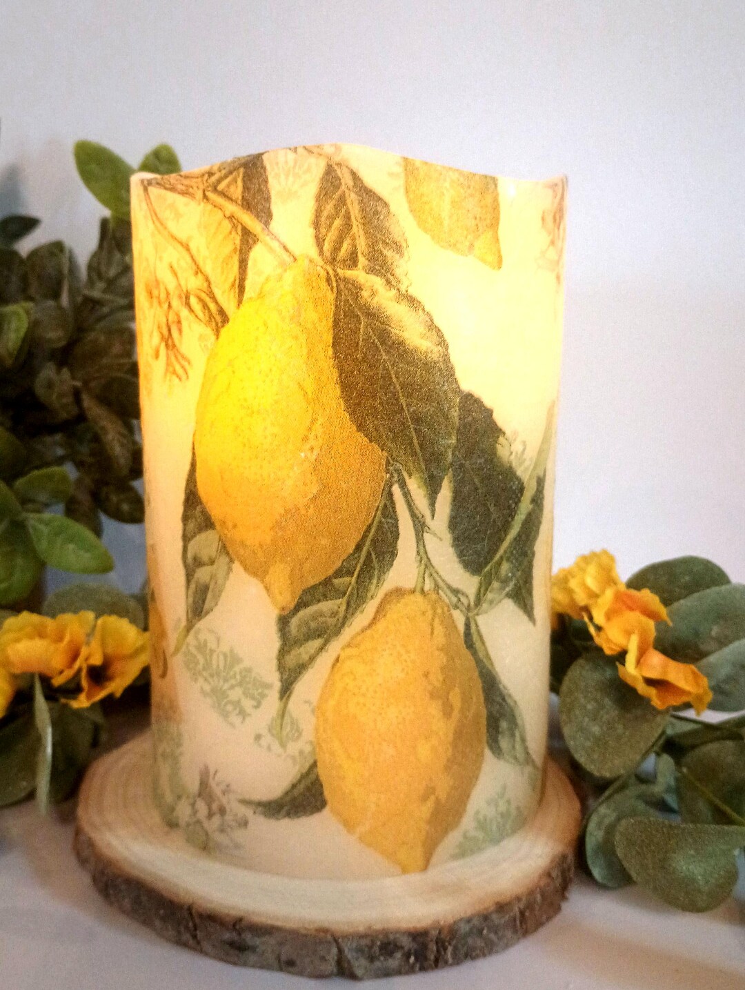 LEMON FLAMELESS CANDLE W/timer/lemon Candle/ Citrus Candle/ Lemons ...
