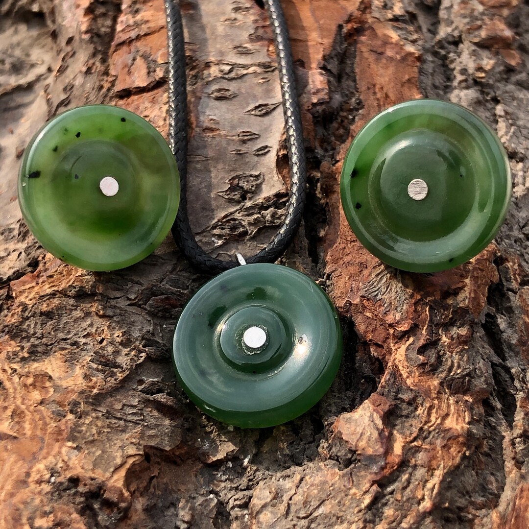 Hand-carved Nephrite Jewelry Set | Silver-plated Pendant & Earrings ...