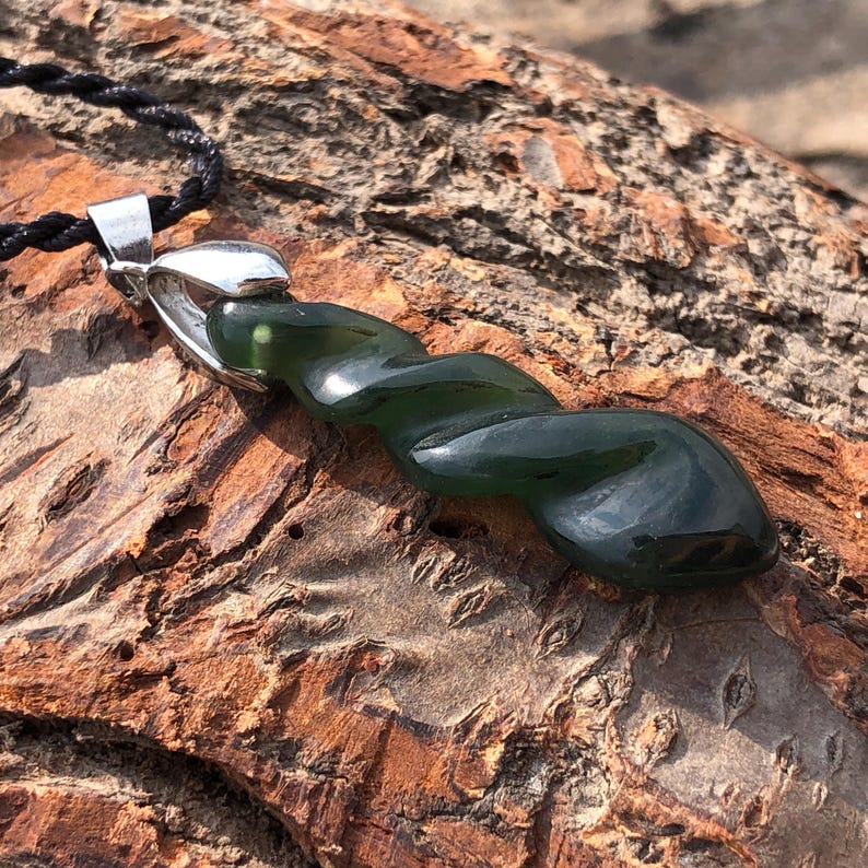 Hand-carved Nephrite Jade Wave Twist Pendant | Minimalist Necklace ...