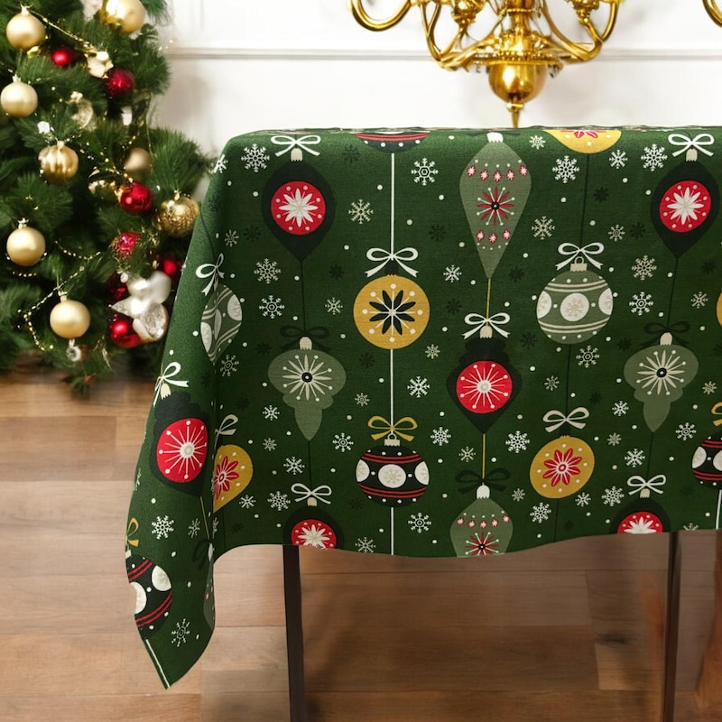 Round Table Quilt - Etsy