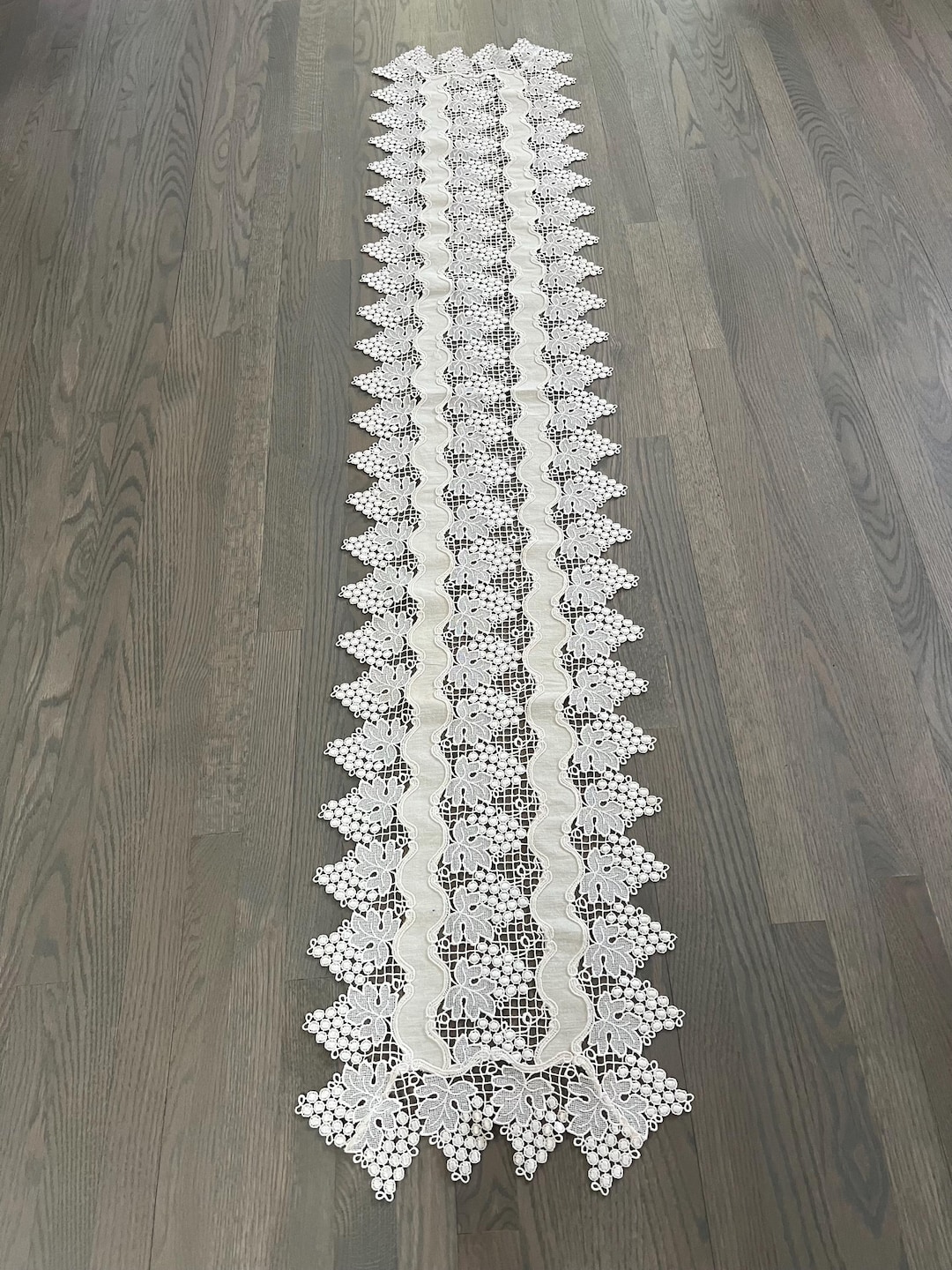Vintage Gorgeous Cream Lace Table Runner - Etsy