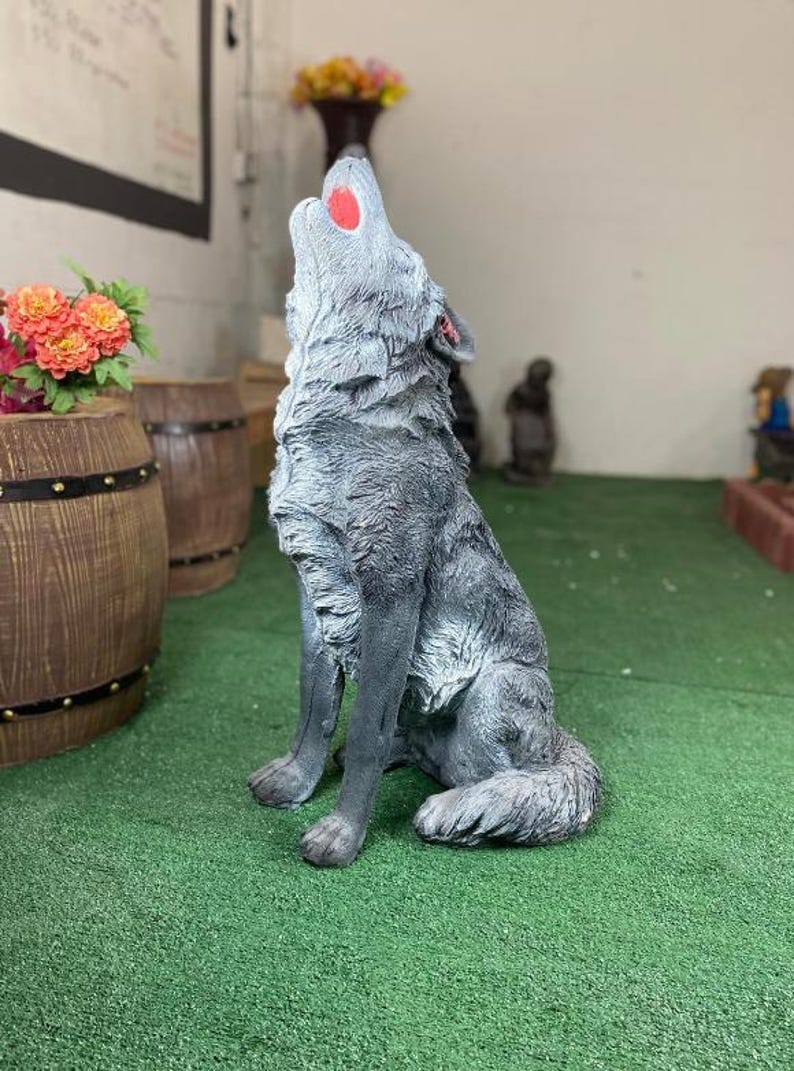 Wolf Sculpture Very Detailed Sitting Up-right Howling Statue Handmade ...