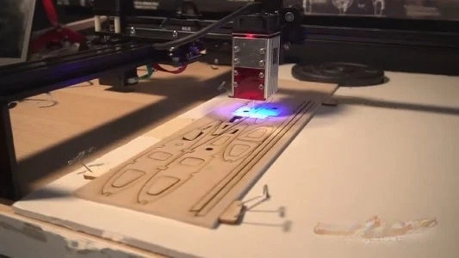 Flyingwing RC Model Aircraft - Laser/cnc Cut Files - Etsy