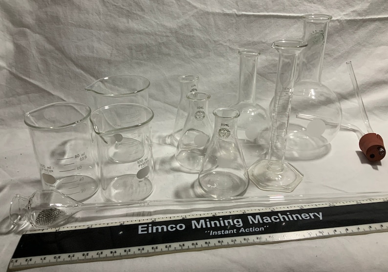 Vintage Pyrex Beakers, Flasks & More Chemistry Laboratory Glassware 12 ...