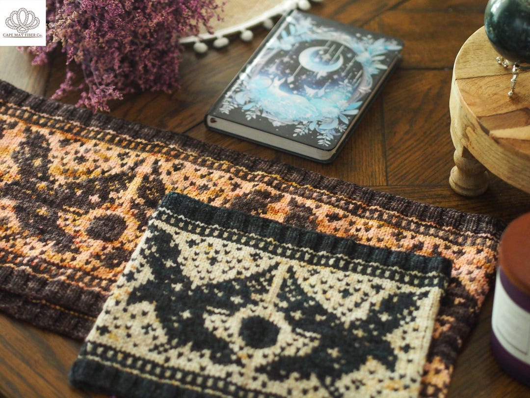 Raven Colorwork Cowl Knitting Pattern: Corvid Stars, Two Sizes (PDF ...