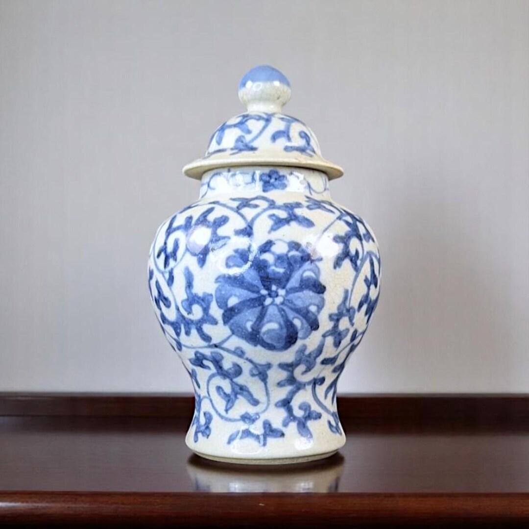 Vintage Blue and White Ginger Jar: Chinese Export Porcelain, Kangxi ...