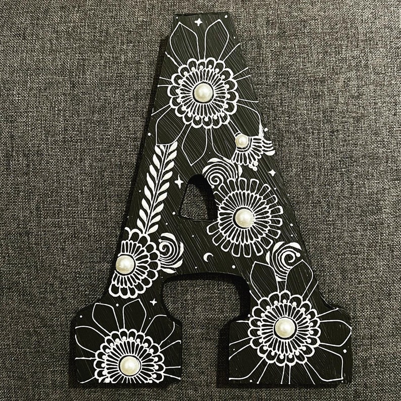 Personalized 9" Wood Letter: Hand-painted Henna Design, Wall Decor - Etsy