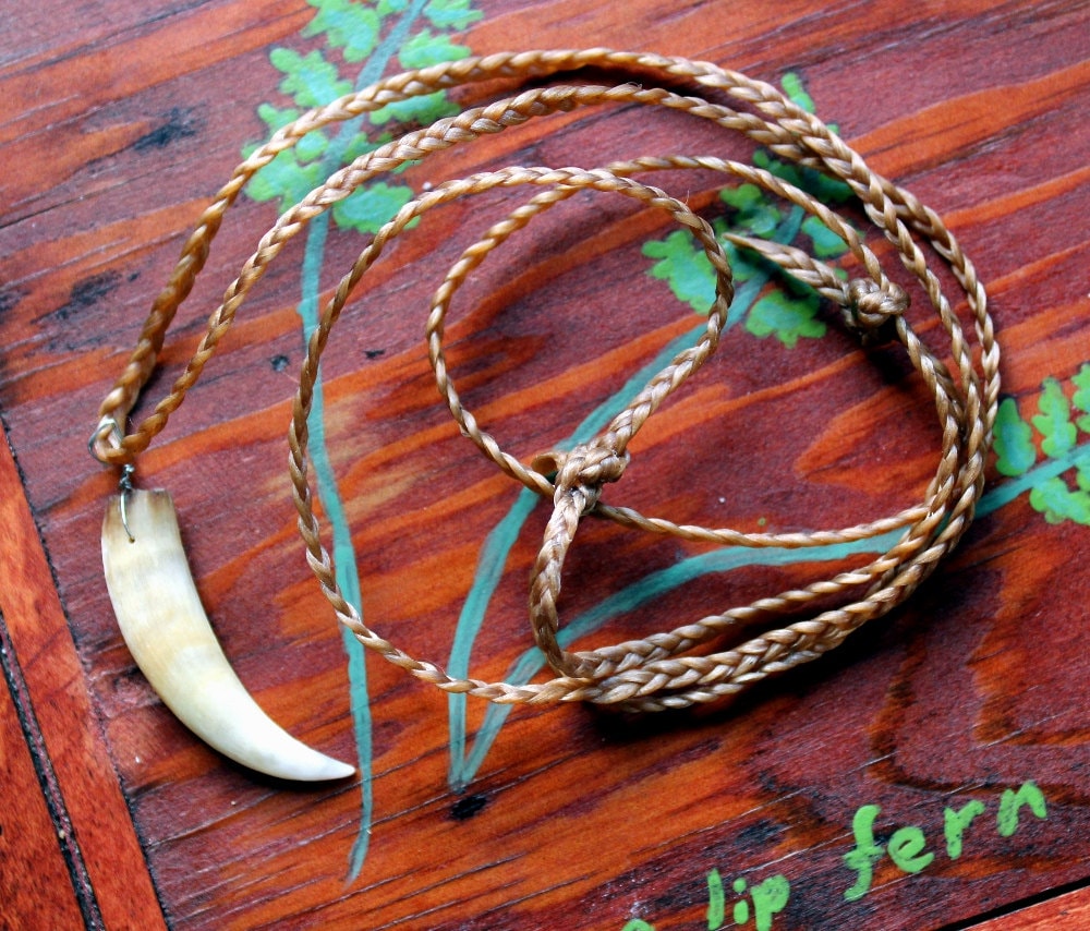 Wolf Fang Necklace - Etsy