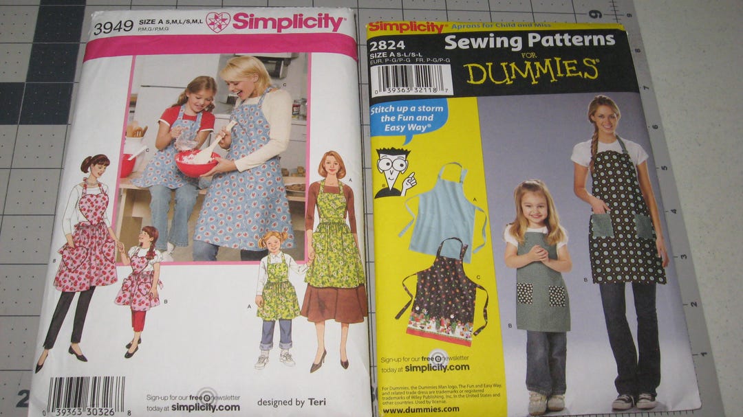 2 Child Adult Apron Sewing Patterns Simplicity 3949 Simplicity 2824 - Etsy