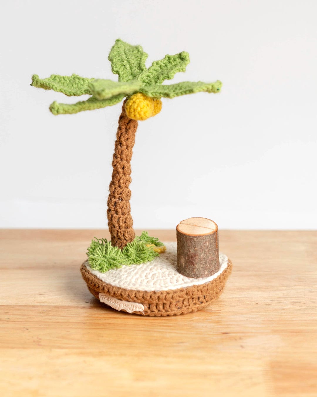 Crochet Coconut Tree Card Holder: Tropical Desk Decor - Etsy