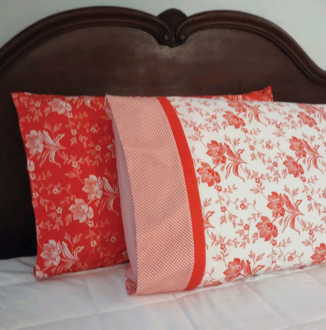 Hotel Pillowcase Sewing Pattern by Cut Loose Press Pat A Berry - Etsy