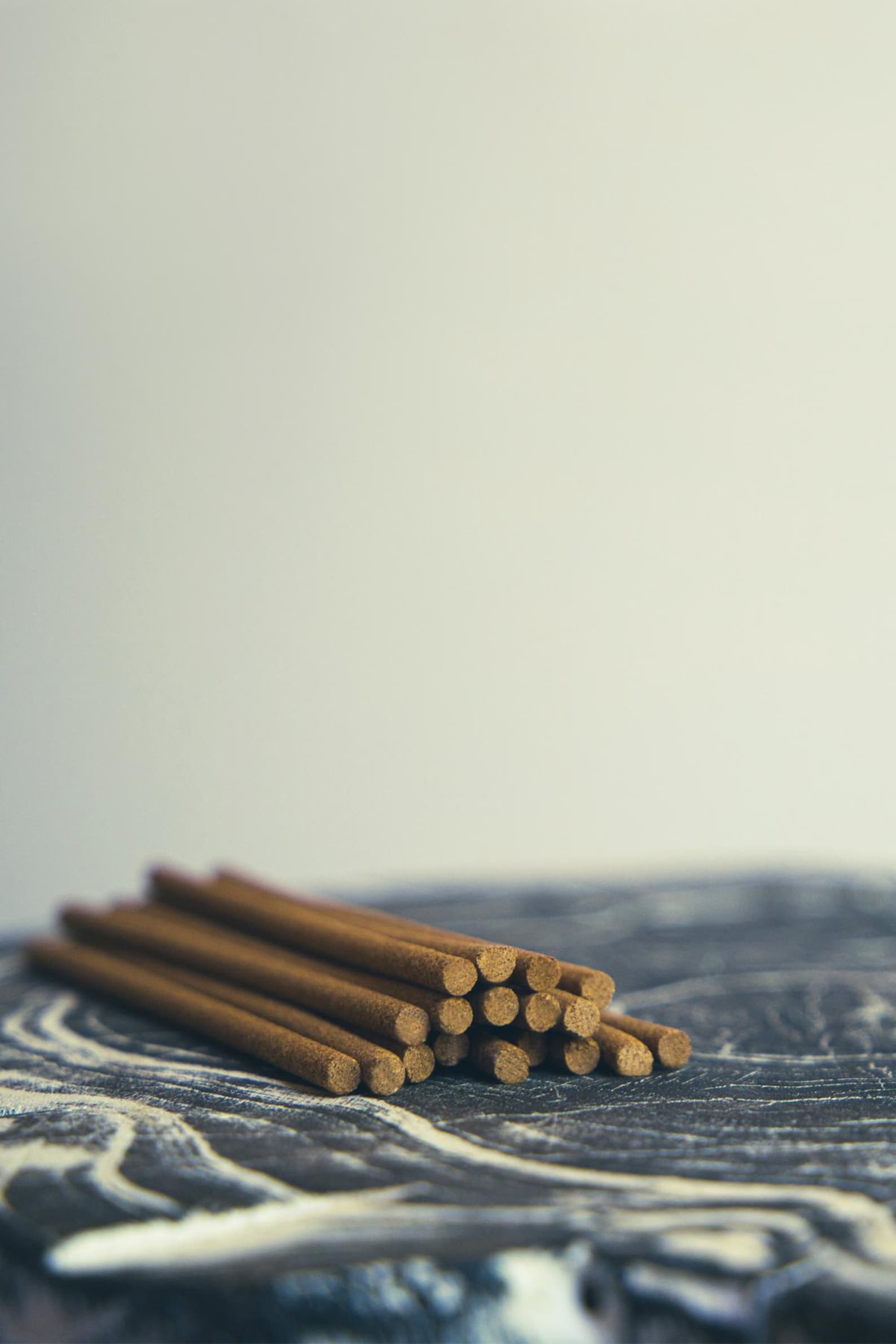 RITUAL - 100% Natural & Handmade Incense Sticks (sandalwood, Agarwood ...