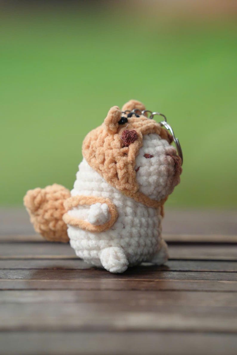 Cuashop - Adorable Capybara Keychain – Handmade Crochet Charm - Etsy