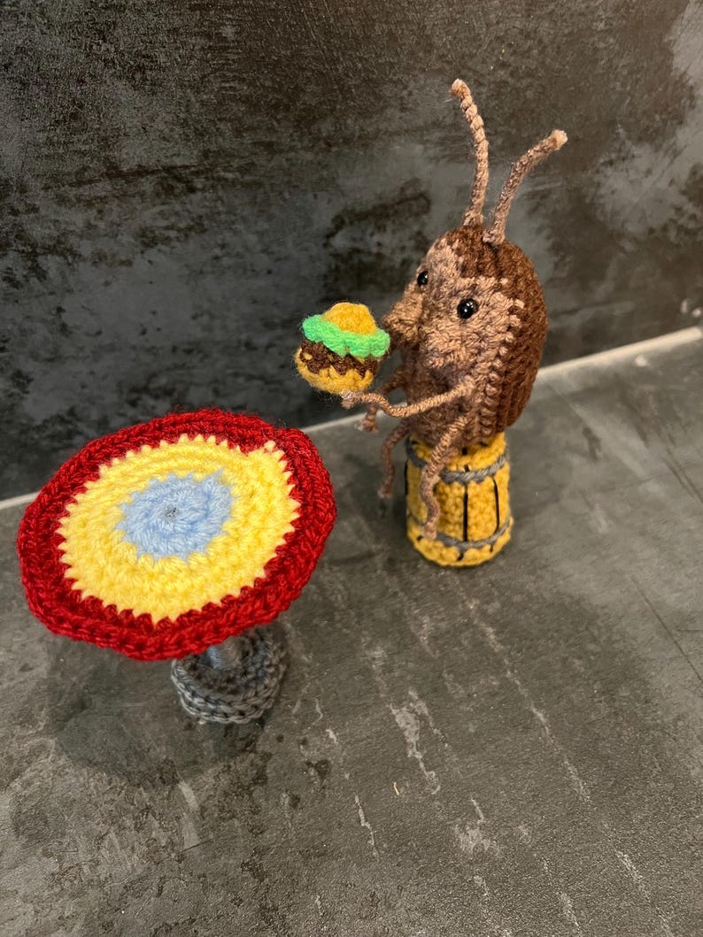 Crochet Roach Eating a Burger PDF Crochet Pattern ONLY Digital Download ...