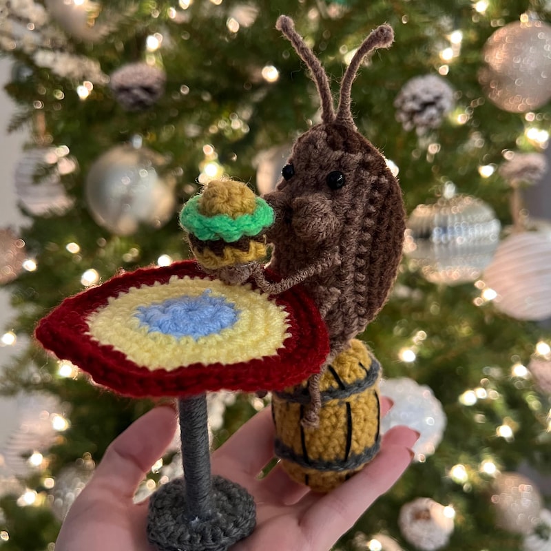 Eating a Roach - Etsy