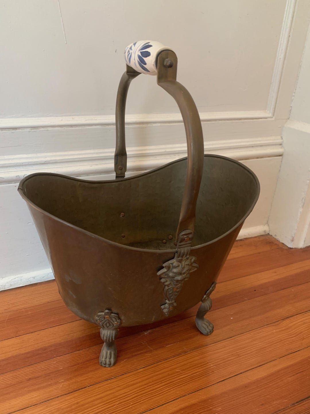 Vintage Iron Copper Scuttle Bucket Claw Footed With Lion Heads and ...