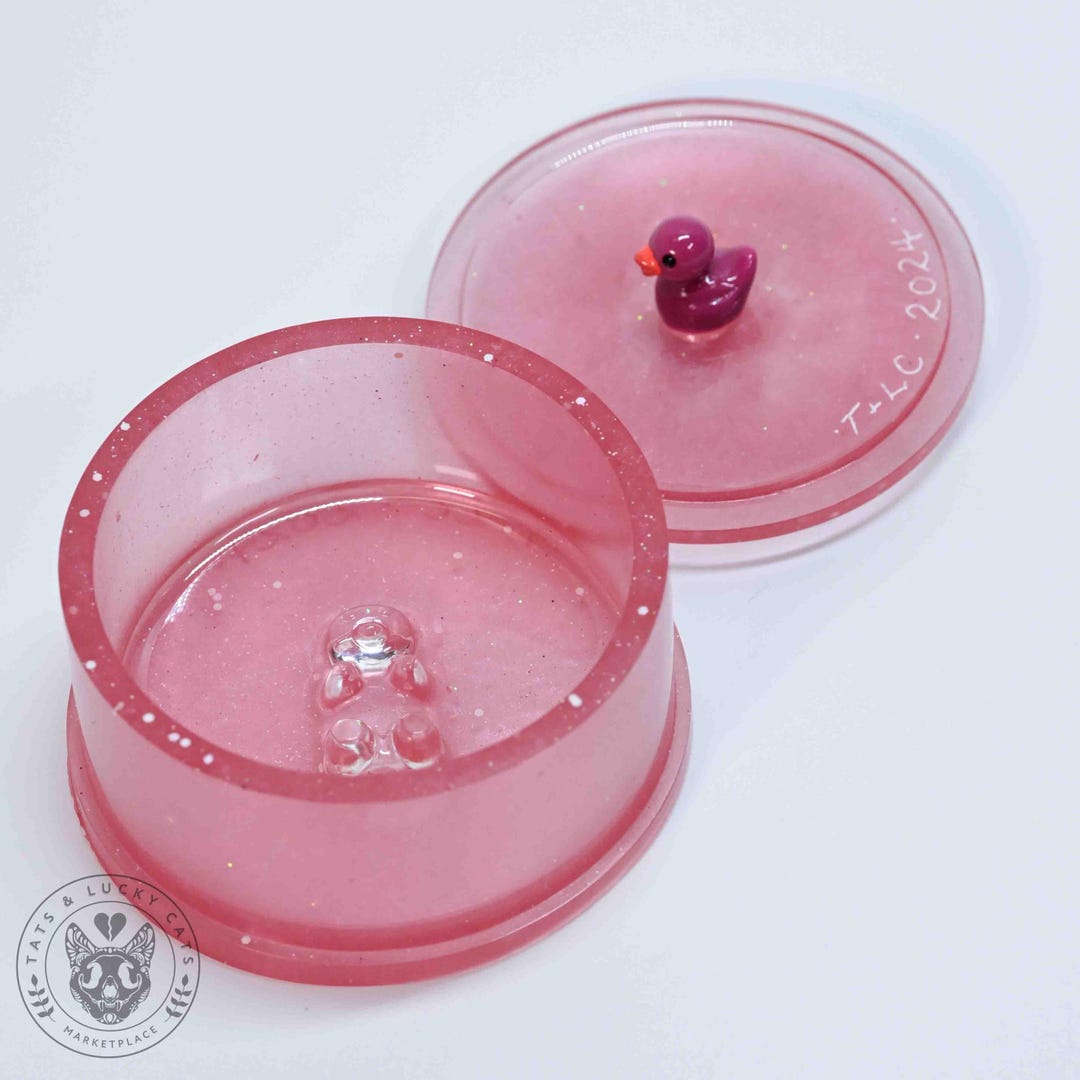 One-of-a-kind Resin Storage Boxes Handmade Decorative Keepsake Boxes ...