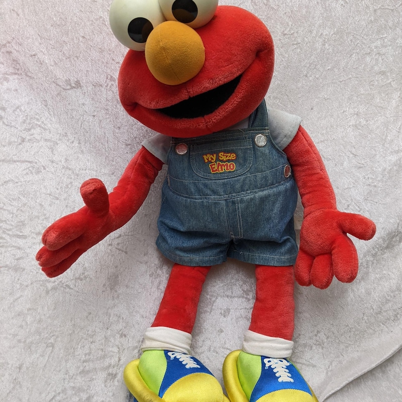 Elmo Puppet - Etsy