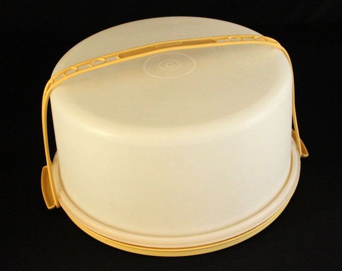 Tupperware 13 Round Cake Taker in Harvest Gold Cake Carrier With Handle ...