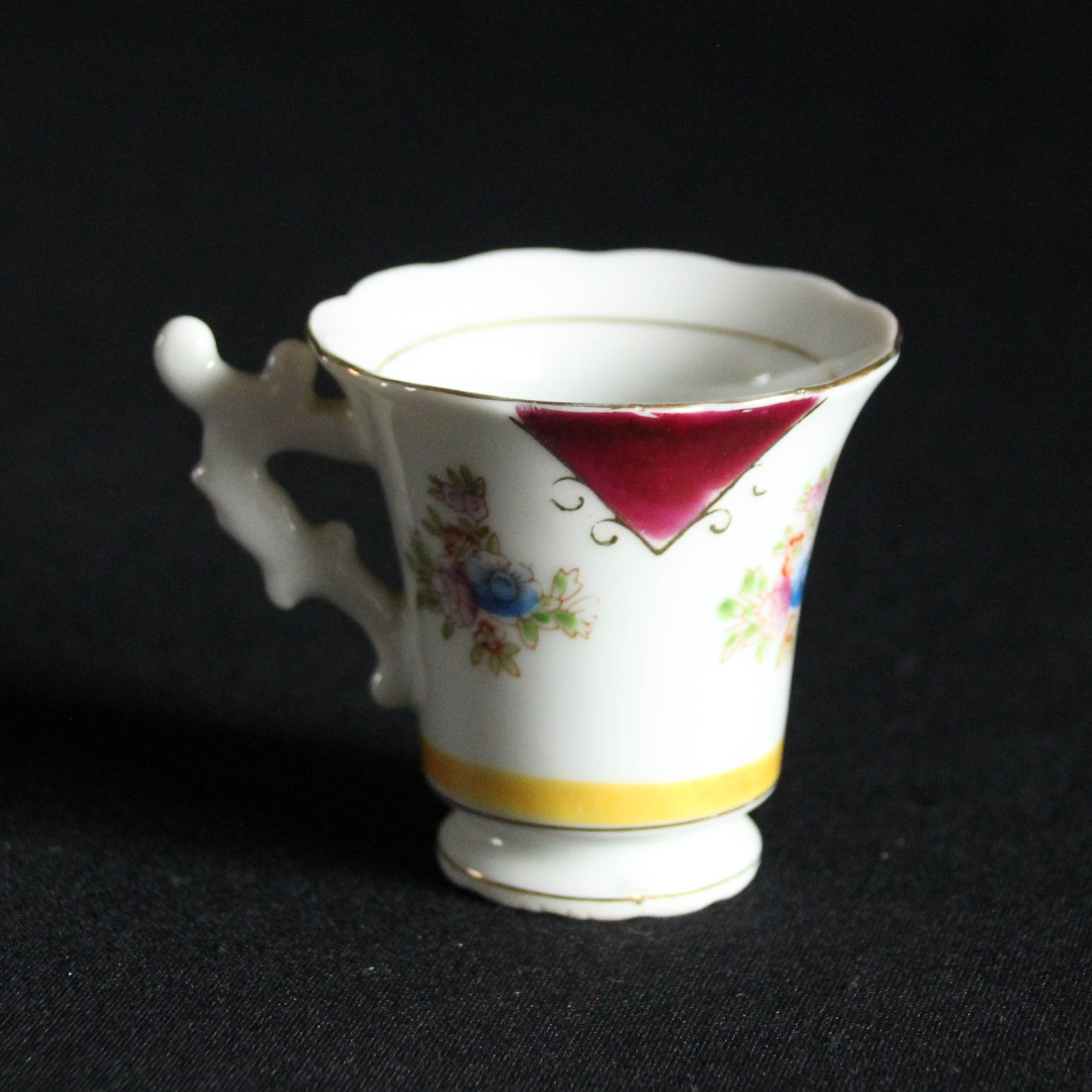 Decorative Floral Demitasse Cup and Saucer - Made in Japan - Gold Trim ...