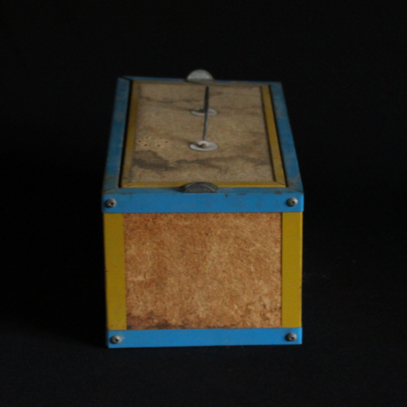 Vintage Le' Angler Bait Bed Fiberboard and Metal Bait - Etsy