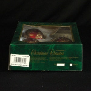 Commodore Christmas Classics Glass Christmas Tree Ornaments in Box ...