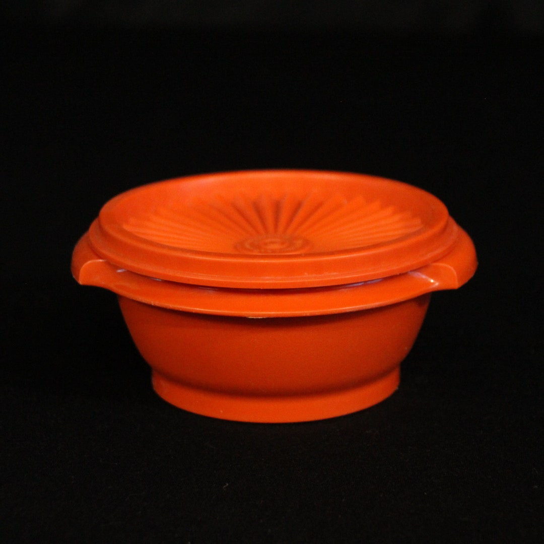 Vintage Tupperware Servalier Bowl in Harvest Orange - Tupperware 1323 ...