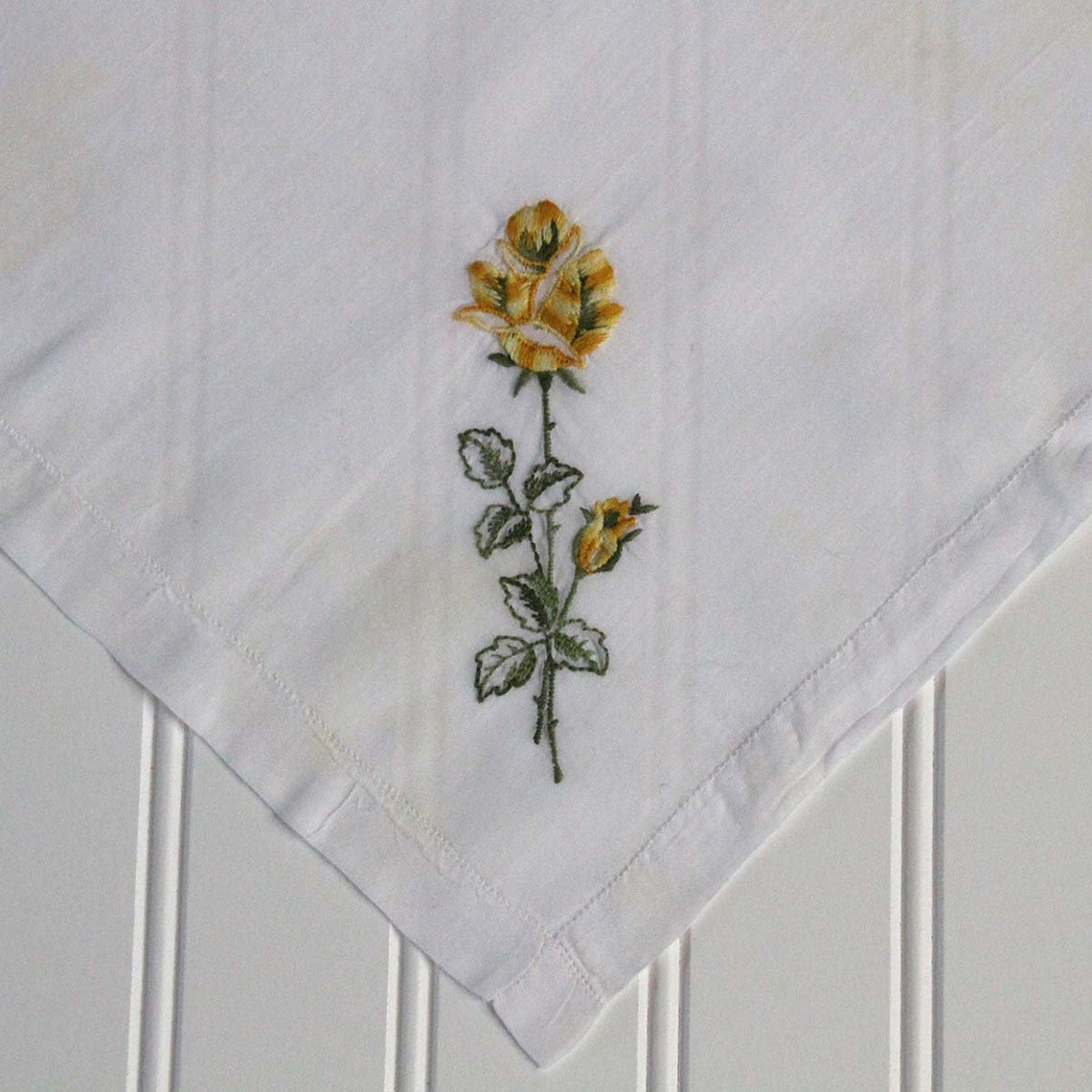 Vintage Handkerchief in White With Embroidered Yellow Rose - Etsy