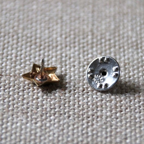 Boy Scouts 2 Year Service Star Pin - Uniform Pin - Co… - Gem
