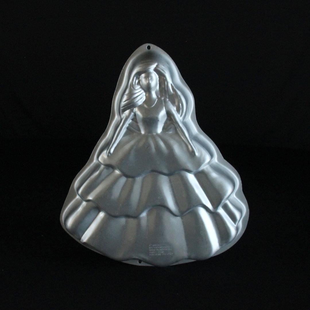 Wilton Barbie Cake Pan - Sheet Cake - 1995 - Wilton 2105-3500 - Mattel ...
