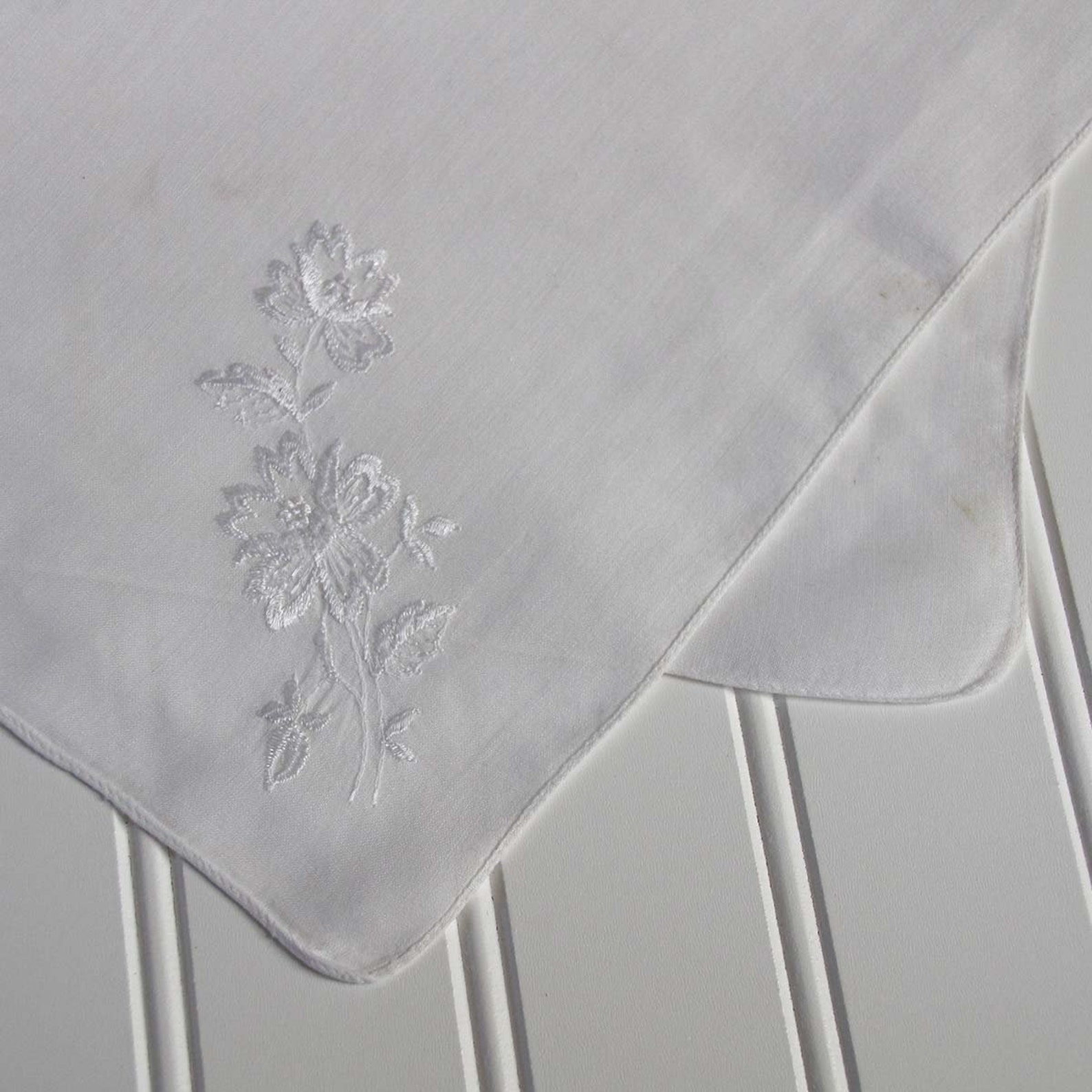 Vintage Handkerchief in White With Embroidered White Floral Design - Etsy