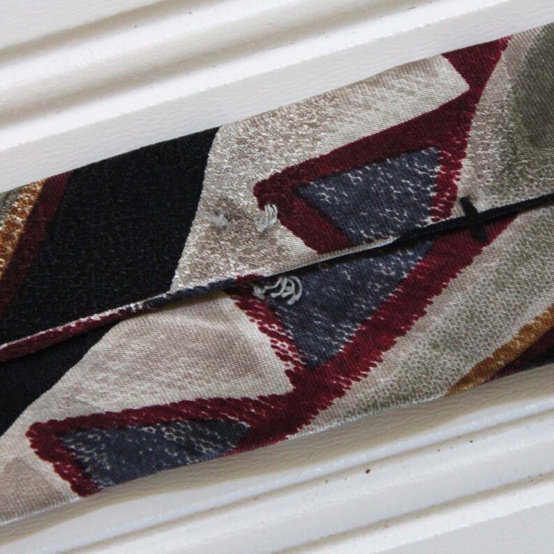 Vintage Men's Necktie Wavy Striped Design Wide Tie - Etsy