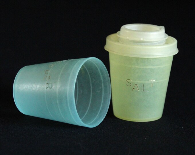 Tupperware Millionaire Collection Salt and Pepper Set - Mid Century ...