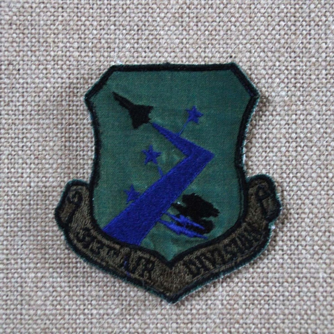 USAF 313th Air Division Bombardment Wing Sew on Patch - Kadena AFB ...