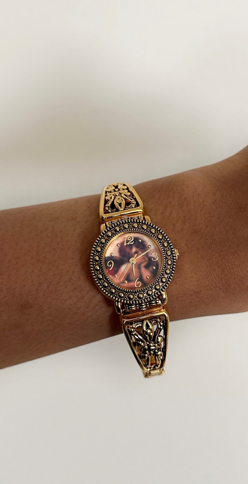 Seiko SII Raphael Cherub Gold Watch - Etsy