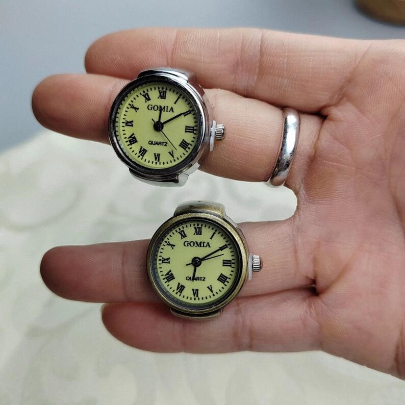 Antique Mini Korean Ring Watch With Simple Roman Scale, Student Watch With Antique Silver ...
