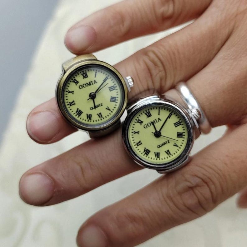 Antique Mini Korean Ring Watch With Simple Roman Scale, Student Watch With Antique Silver ...