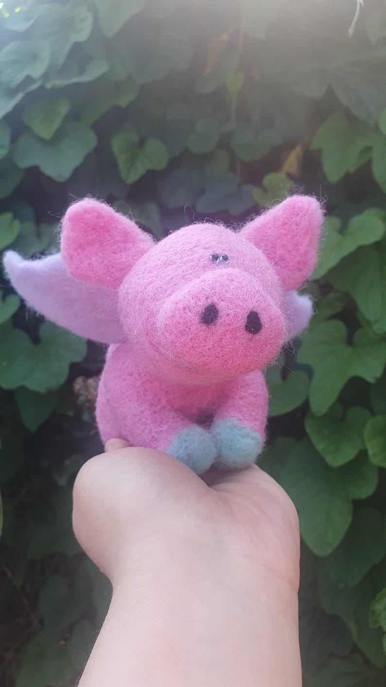 Flying Pig Needle Felted Toy - When Pigs Fly Wool Sculpture - Etsy