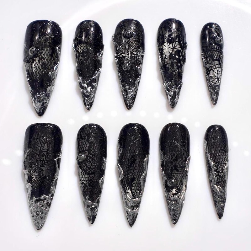 Skelanimals Nails - Etsy Canada