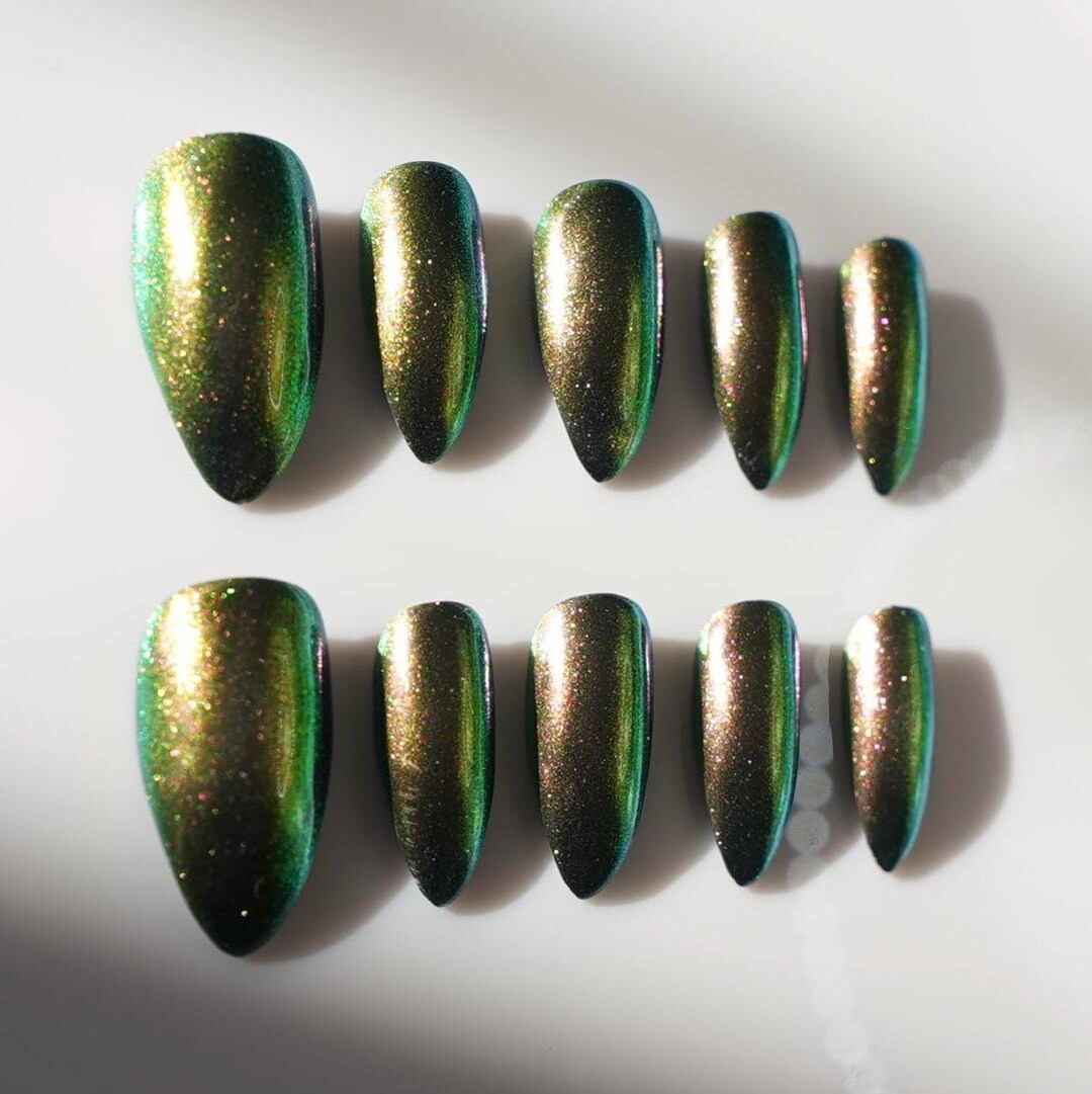 Green Almond Shining French Press on Nails | Reusable Nails | Gel Nails ...