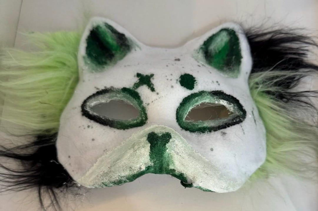 Poison Ivy Cat Mask - Etsy