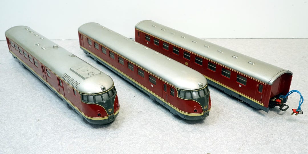 Model Train 3 Piece German Diesel Railcar Set Trix Express HO/H0 Scale ...