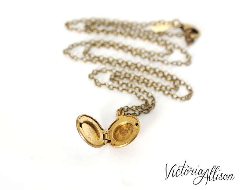 Aquarius Zodiac Constellation Necklace on Vintage Tiny Locket | Etsy