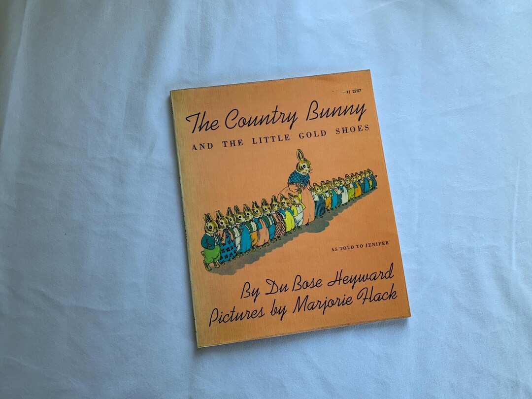 The Country Bunny and the Little Gold Shoes 1967 Edition - Etsy
