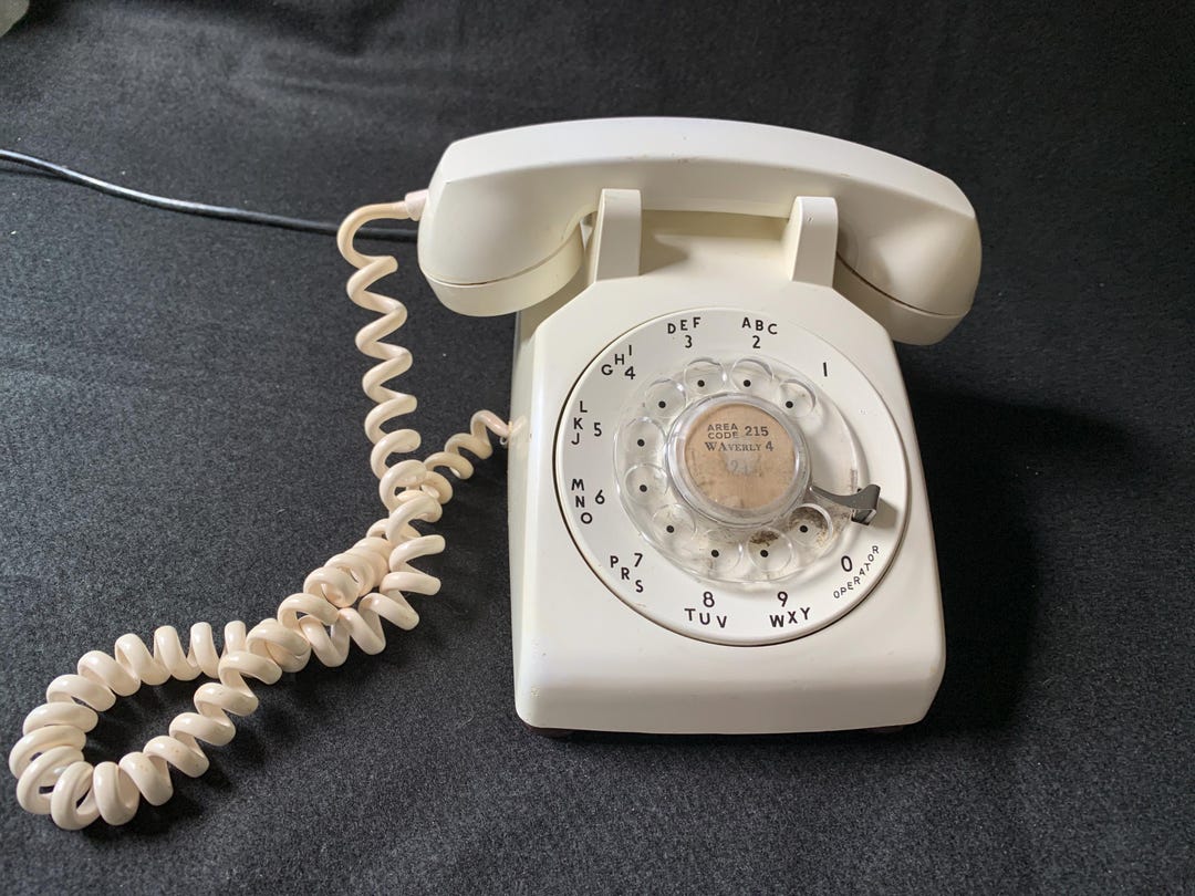 Vintage Bell System Rotary Dial Phone -- Classic Ivory White Retro Desk ...