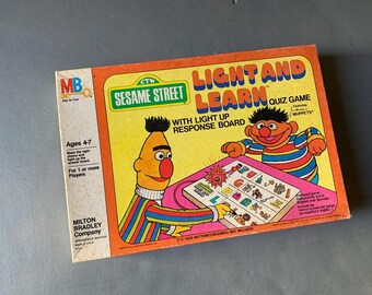 Light and Learn Vintage Learning Game Milton Bradley 1977 - Etsy